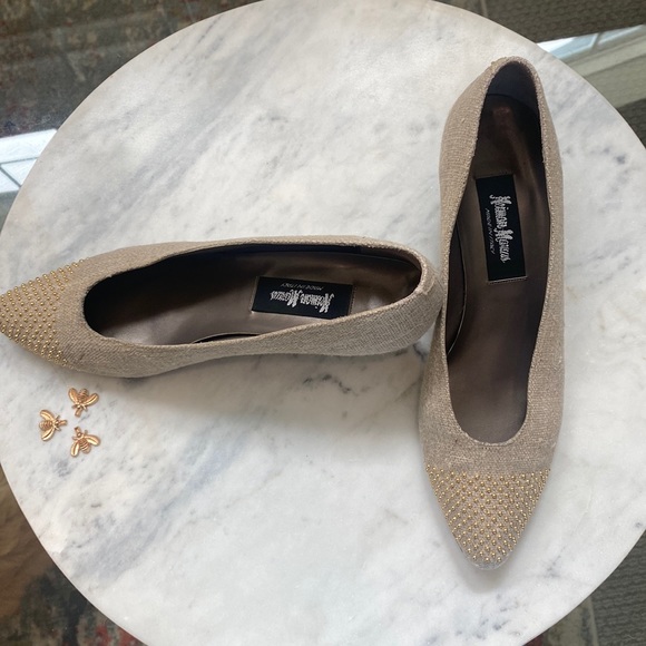 Neiman Marcus | Shoes | Neman Marcus Made In Italy Classic Style ...